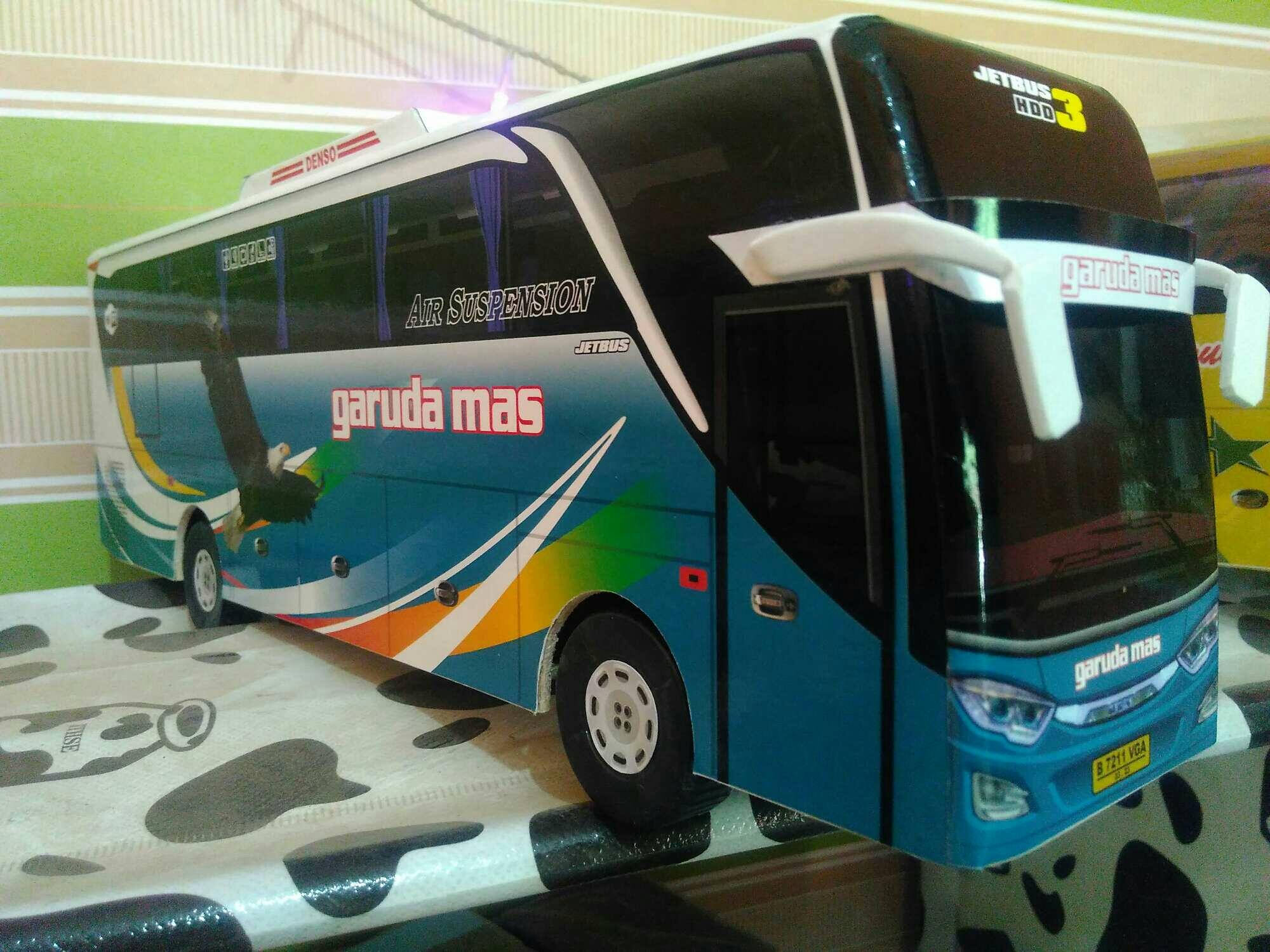 Miniatur bus bis Garuda mas | Lazada Indonesia