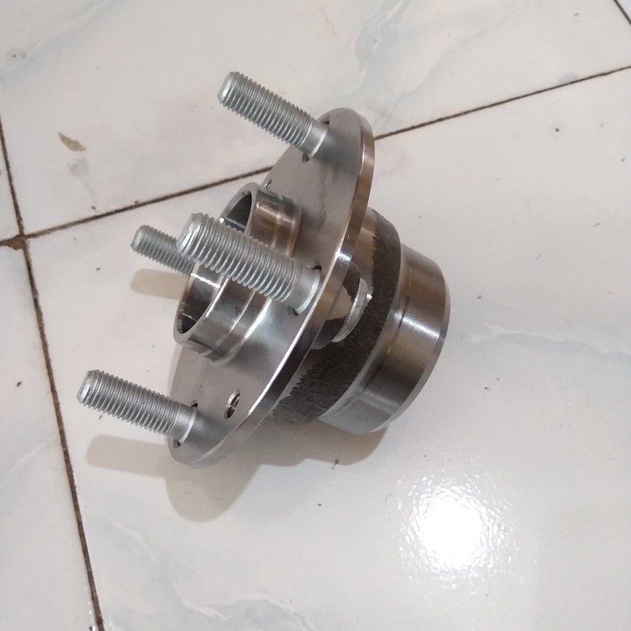 bearing roda belakang timor hub roda belakang | Lazada Indonesia