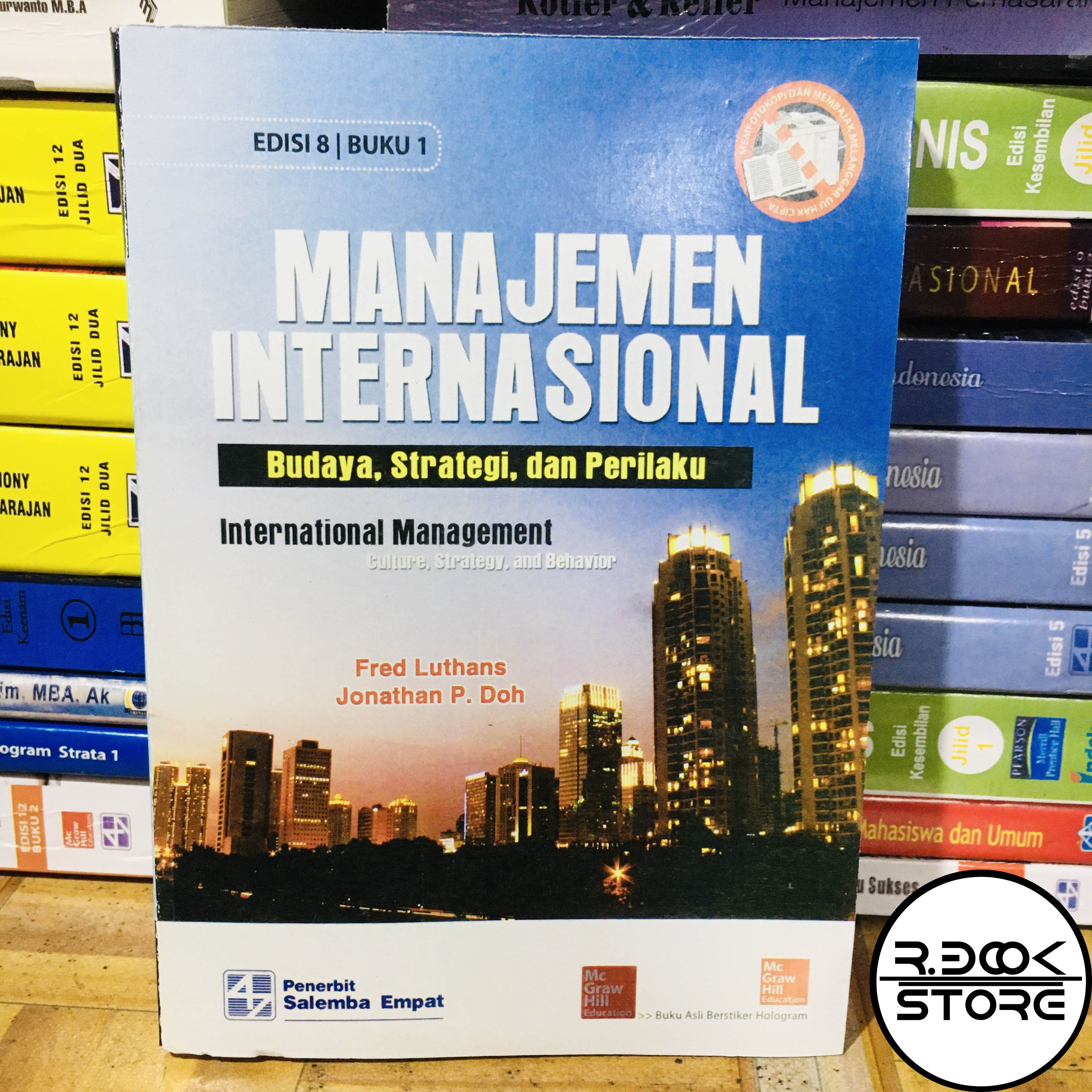 MANAJEMEN INTERNASIONAL EDISI 8 BUKU 1 - FRED LUTHANS | Lazada Indonesia