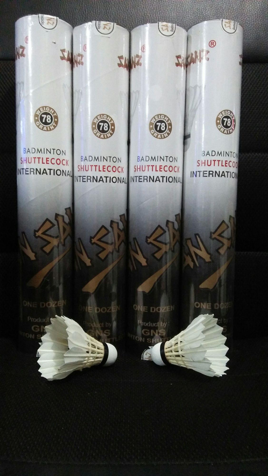 SHUTTLECOCK BADMINTON/KOK BULU TANGKIS SANSANZ BLACK INTERNATIONAL/KUALITAS ORIGINAL SUPER AWET ...