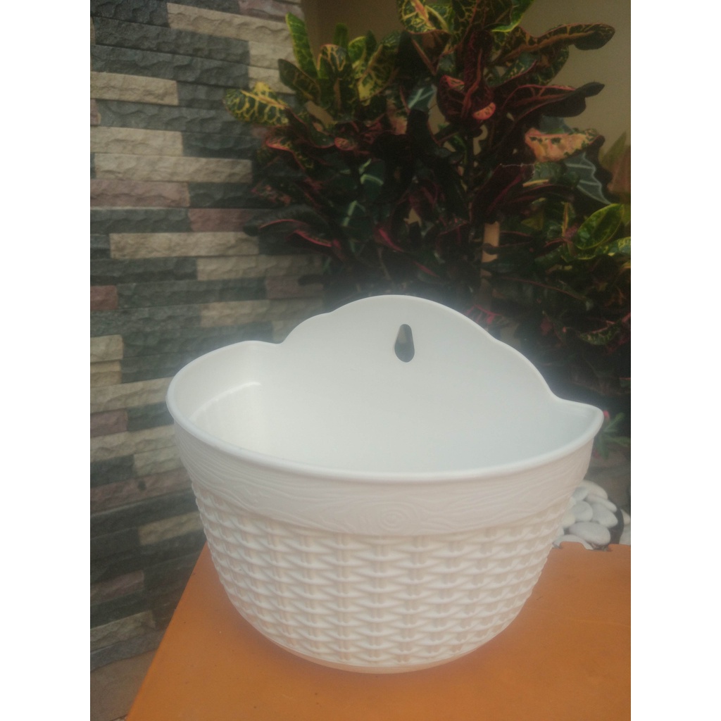 Pot Bunga NARA 18 & 20 Motif Anyam Anyaman Rotan Putih dan Merah Bata ...