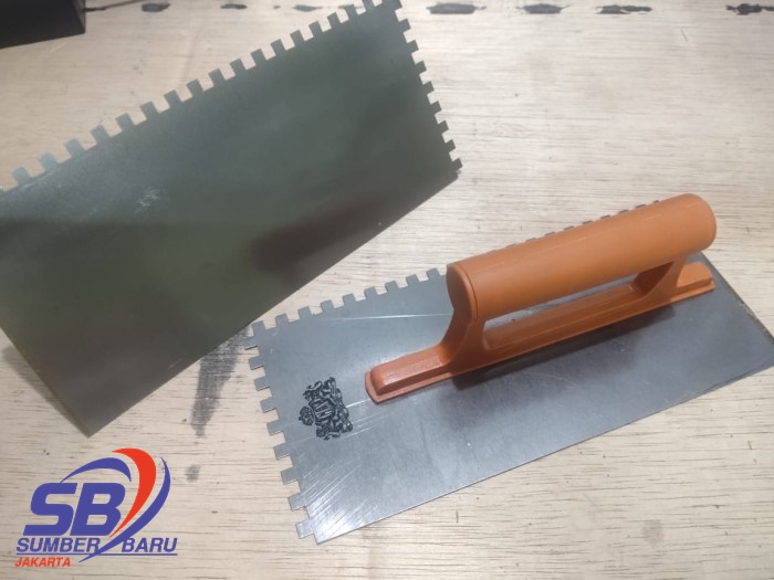 SB JKT ~ Pallazo Raskam Roskam Besi Gerigi Plastering Trowel | Lazada ...