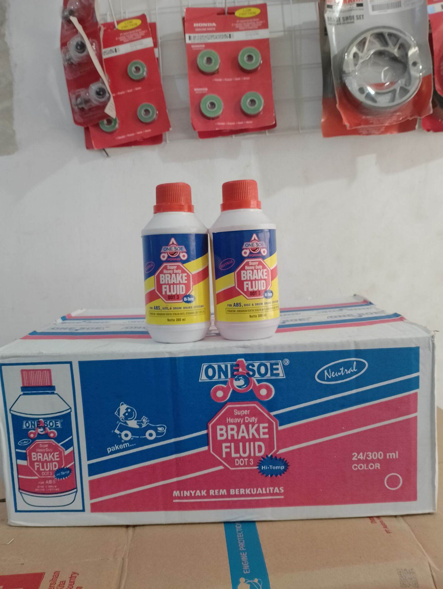 1 dus minyak rem one soe besar 300 ml merah isi 24 pcs | Lazada Indonesia