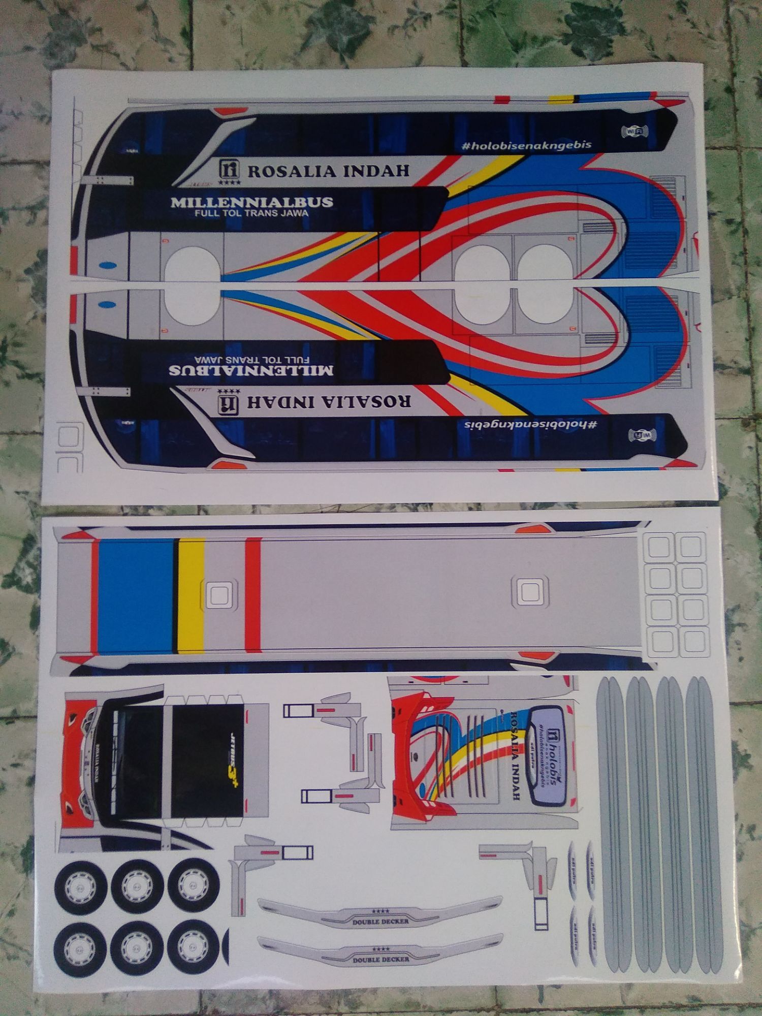 Lembaran PaperCraft Bus Rosalia Indah JB3+ Double Decker Skala 1:30 ...