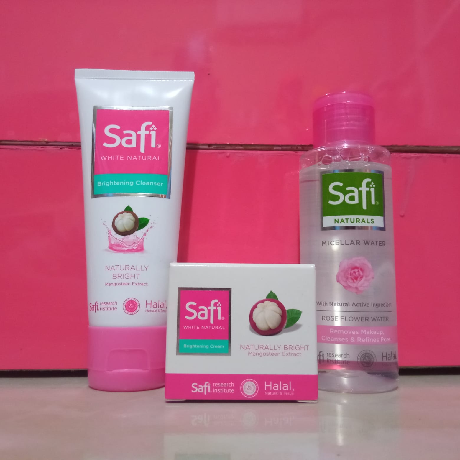 PAKET CREAM SAFI GLOWING PINK BPOM SKINCARE WAJAH | Lazada Indonesia