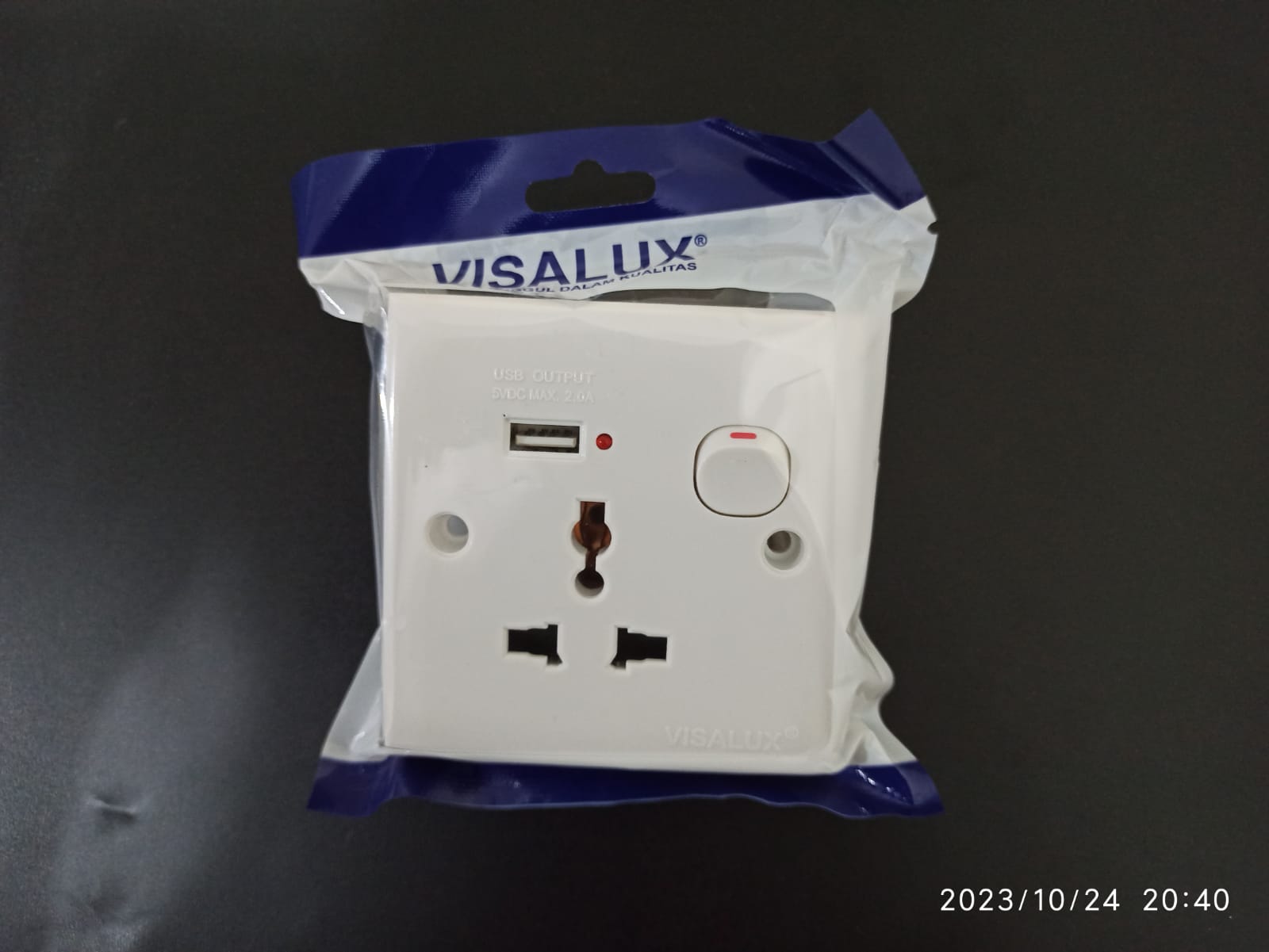 Visalux Stop Kontak Multi Socket + USB 2A + Saklar E3113USB 13a x 1 | Lazada Indonesia