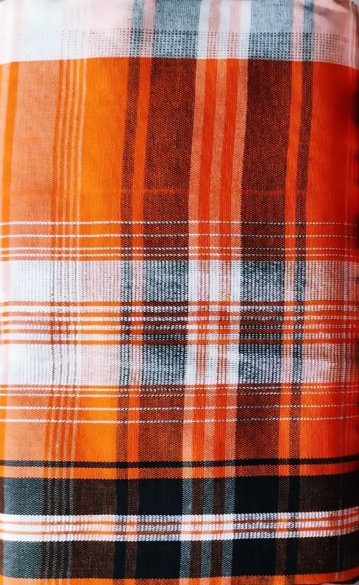 Sarung Adat Buton Orange Pakai Benang Emas Sarung Untuk Laki-Laki dan ...