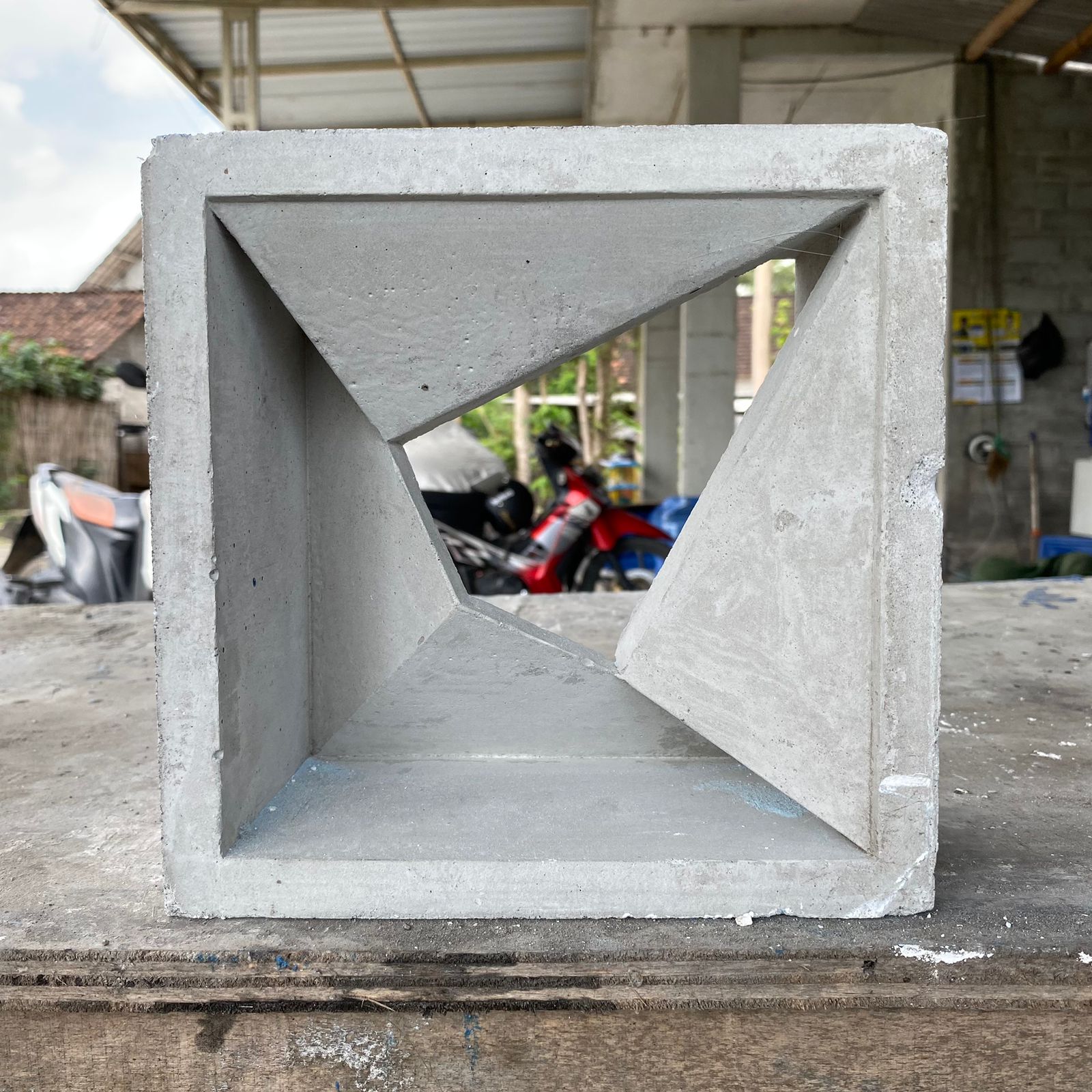 Cetakan Roster / Loster Motif Arrow M2 Ukuran 20x20 tebal 10cm | Lazada ...