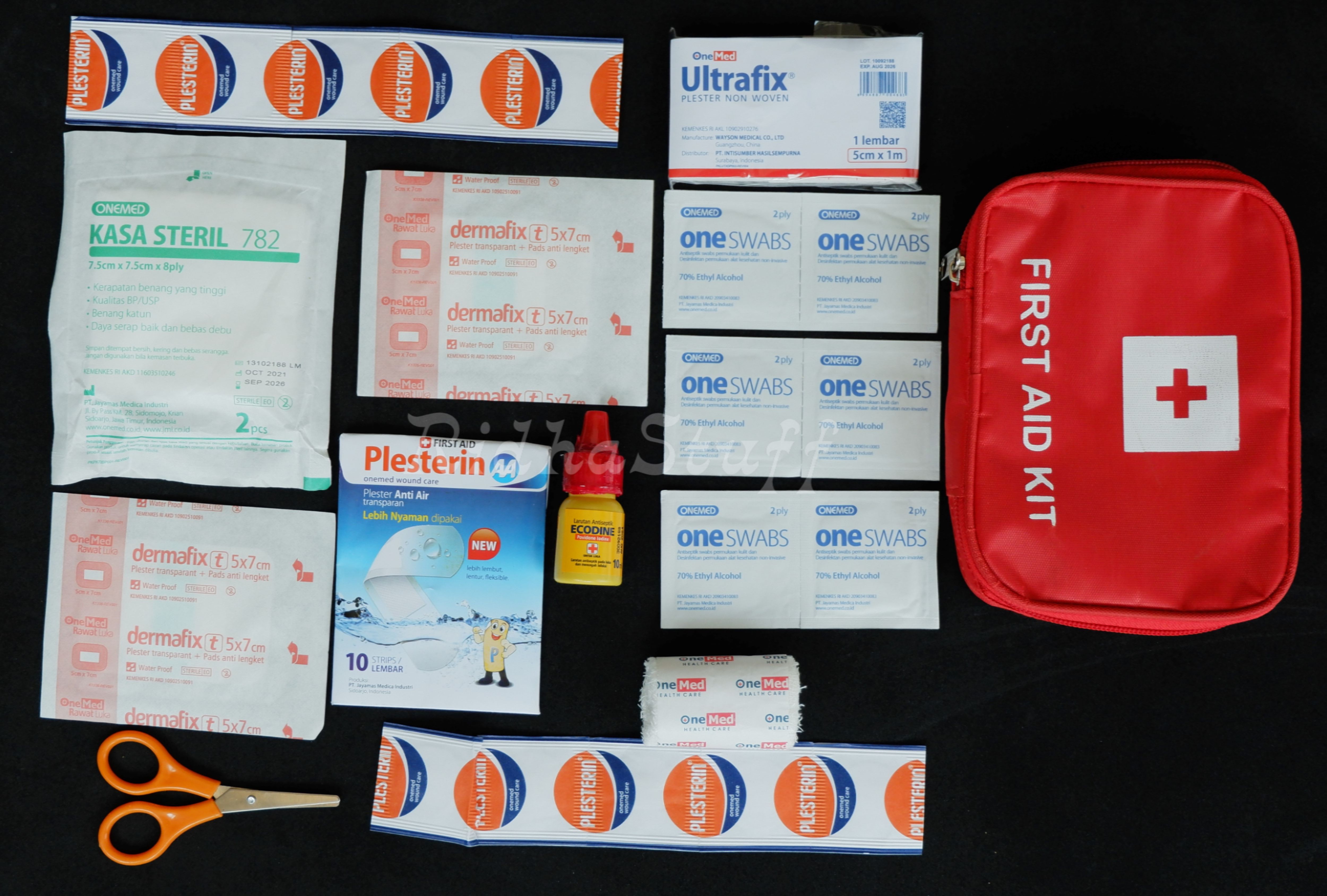 Onemed P3K Tas Pouch Merah, First Aid Kit P3K Onemed | Lazada Indonesia