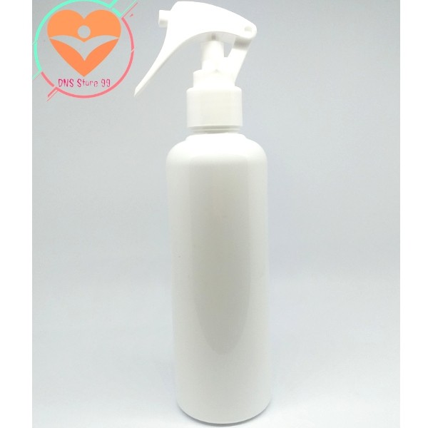 Botol Spray Trigger 250ml Putih / Botol Spray Trigger 250 ML Putih ... Botol Spray Trigger 250ml Putih / Botol Spray Trigger 250 ML Putih ...
