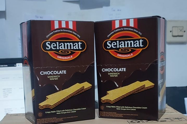 Wafer chocolate selamat (1 box isi 20) wafer coklat enak dan murah ...