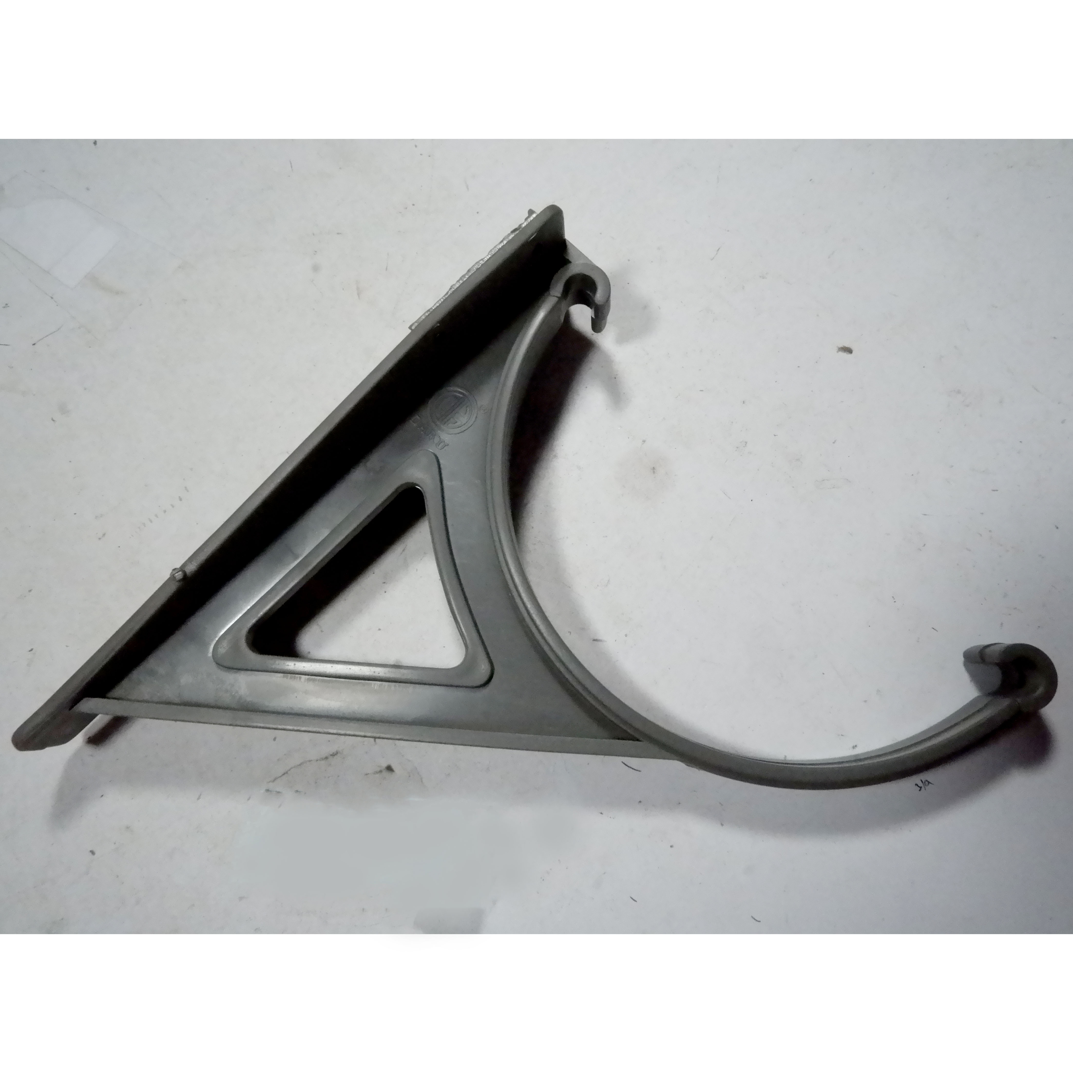 Gantungan Talang Air PVC Bulat/Opal 1/2 Lingkaran - Harga 2 Pcs ...