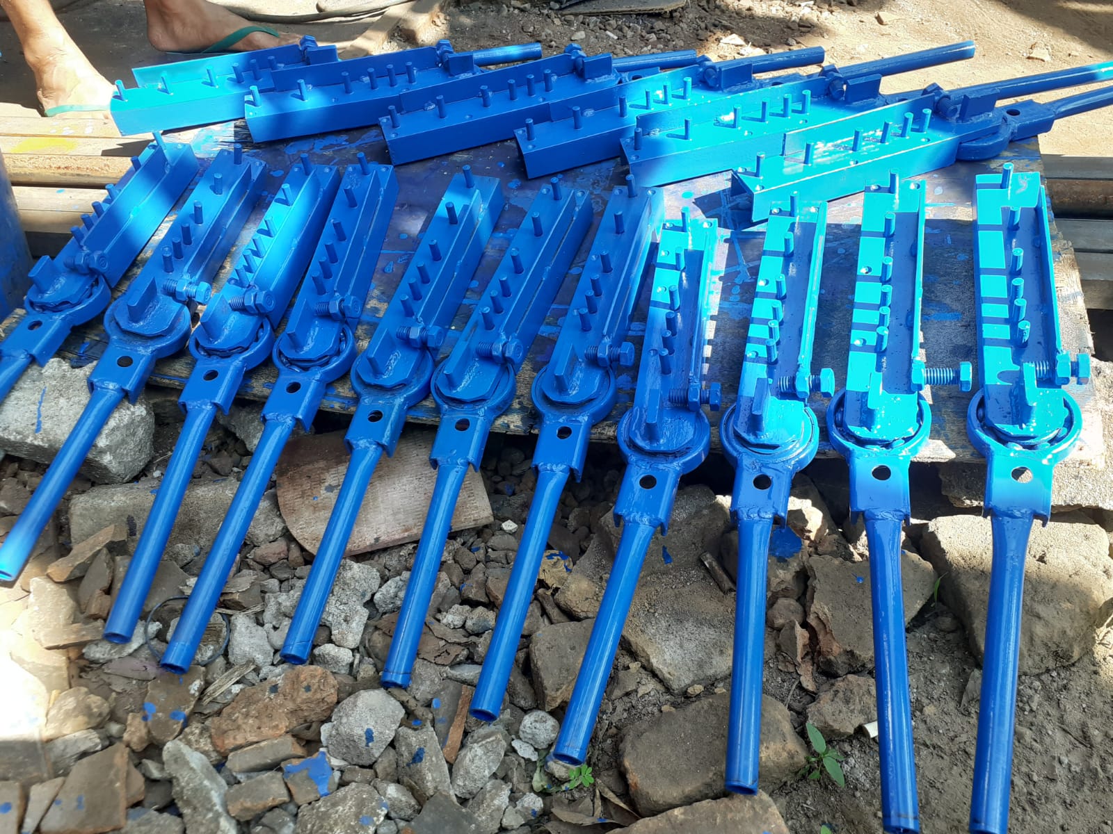 (TERLARIS)ALAT TEKUK BESI BETON Tekuk begel penekuk besi beton besi ...