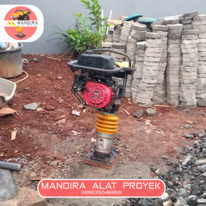 Menyediakan Stamper Kuda Bensin Rammer Stemper Alat Pemadat HARIAN ...