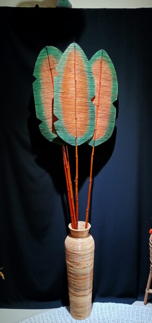 Dekorasi Daun Pisang Gradasi Besar 2 Batang Murah | Lazada Indonesia
