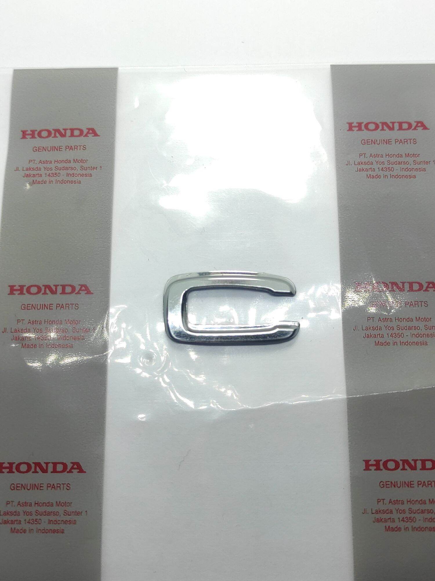 Emblem logo scoopy 2021 (C) silver original kode part K2F | Lazada ...