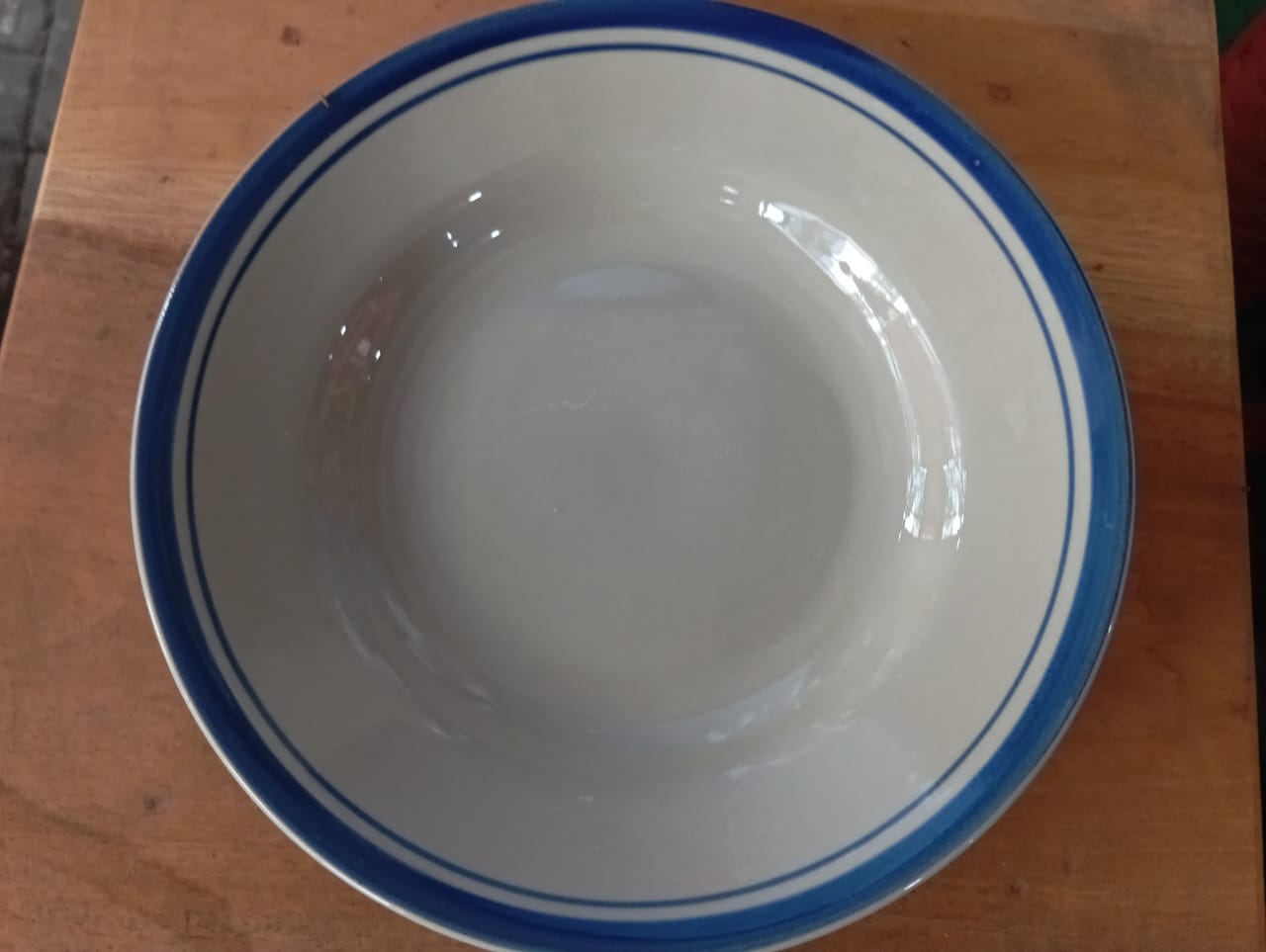 PIRING MAKAN LIST BIRU 8' LUCKY | Lazada Indonesia