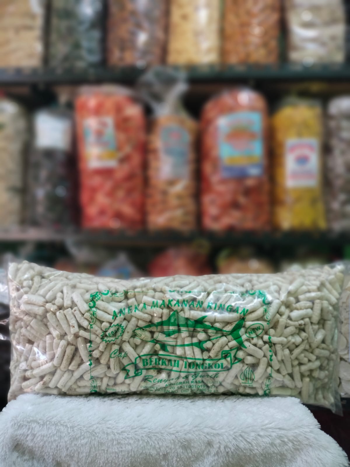 (ready) cemilan gurih//snack//kue kering//1kg kerupuk ikan tongkol ...