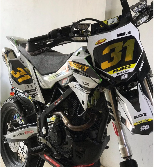 DECAL KLX DTRACKER PUTIH GOLD CUSTOM DESAIN | Lazada Indonesia