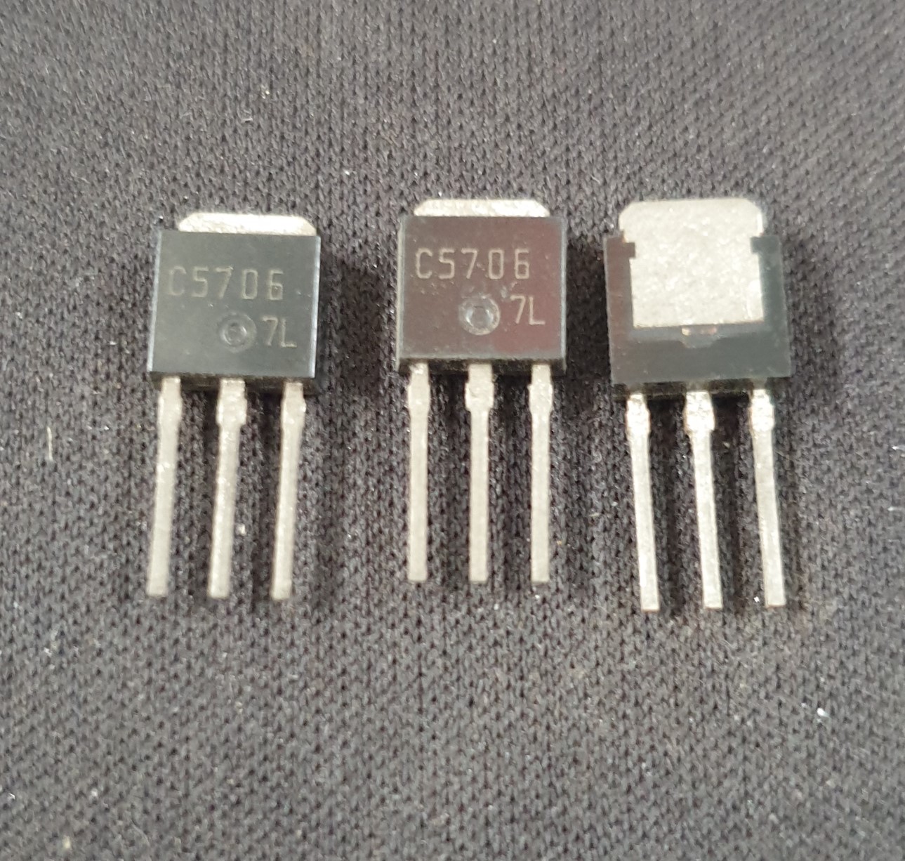 Transistor C5706 NPN Bipolar Power Transistor 5A 50V 15W | Lazada Indonesia