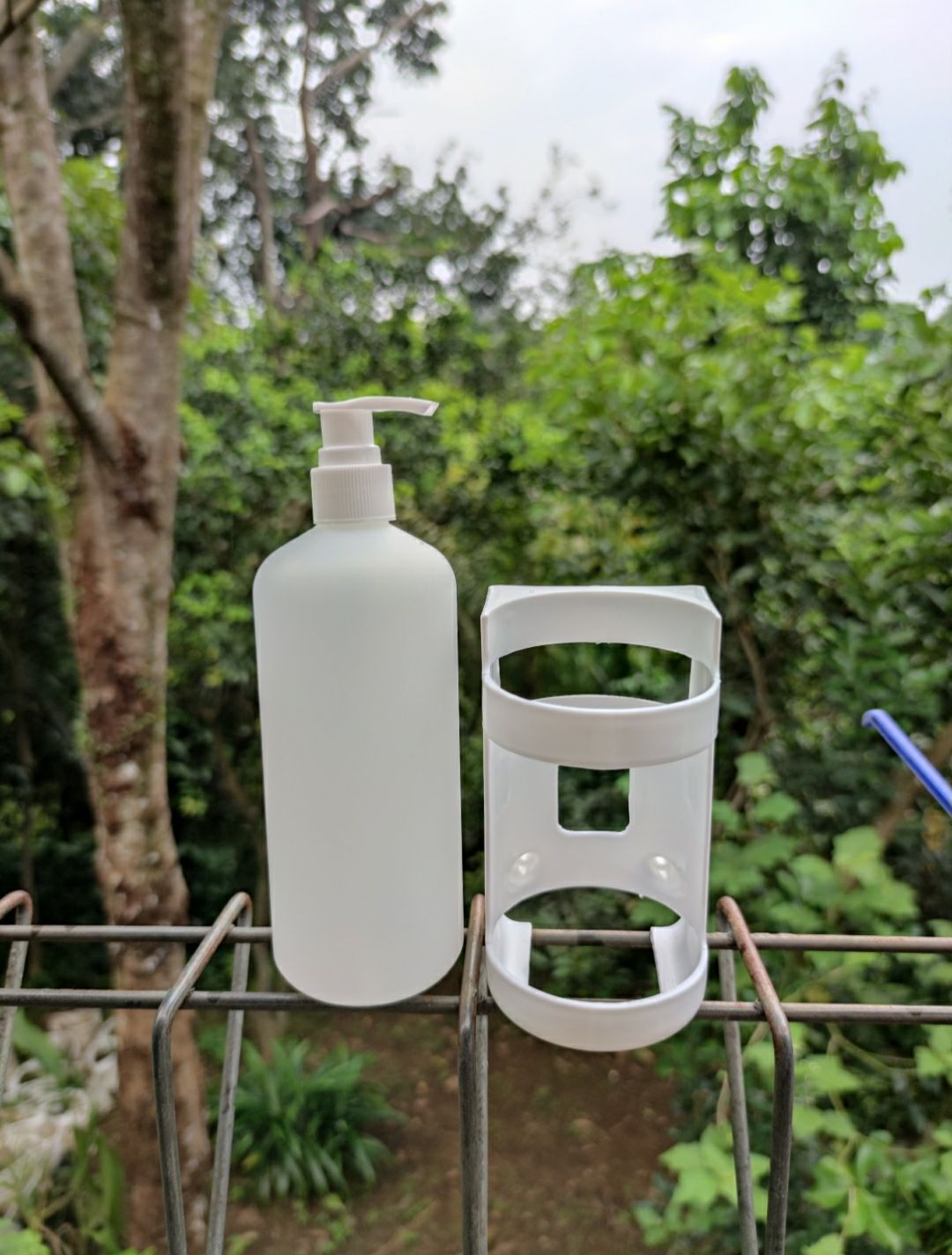 1 SET Botol Pump 500 ML Dan Bracket Hand sanitizer / Botol Hand ...