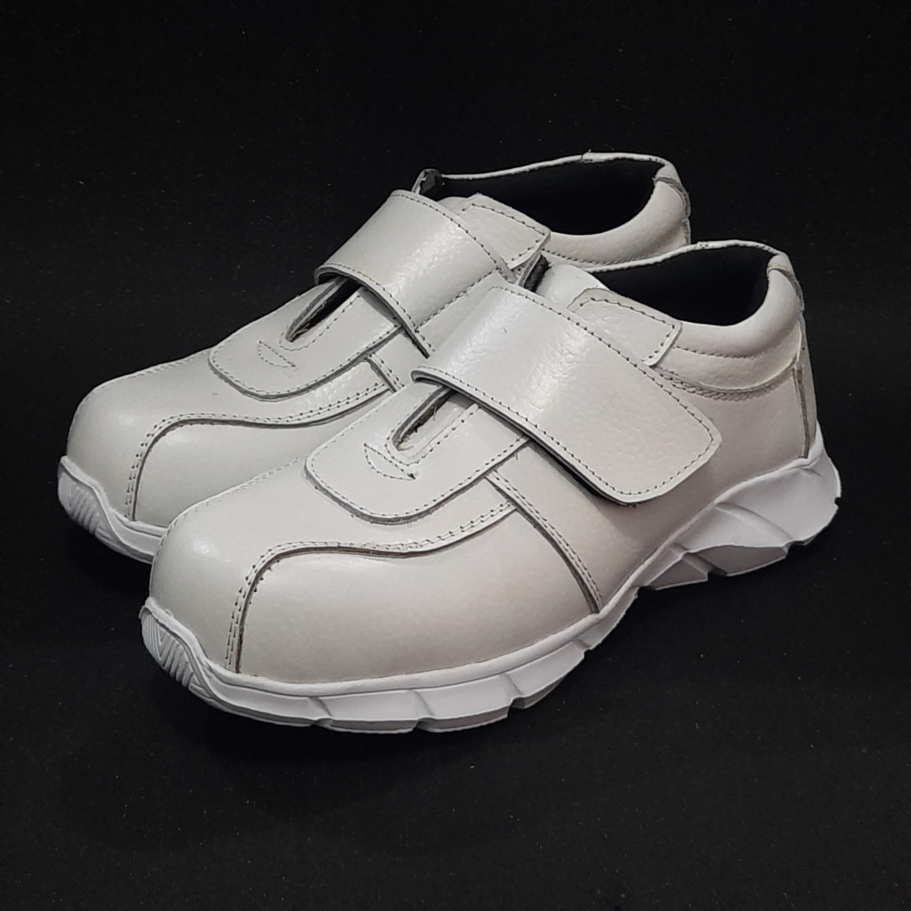 Sepatu Safety Putih Polos Pria Wanita Kesehatan Laboratorium | Lazada ...