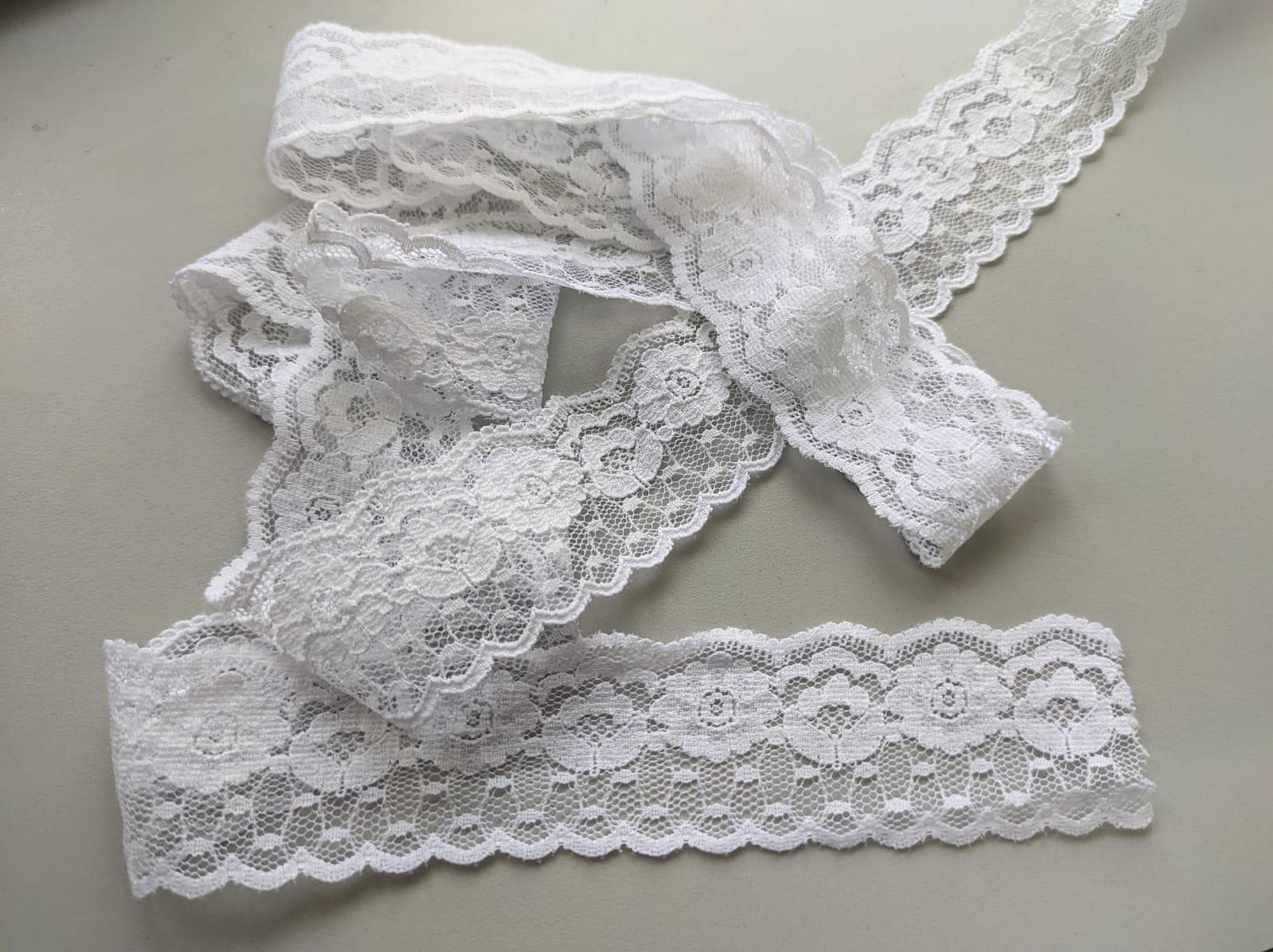 Kain RENDA meteran Renda Narrow Lace Warna Putih Lebar 3,5 Cm | Code ...