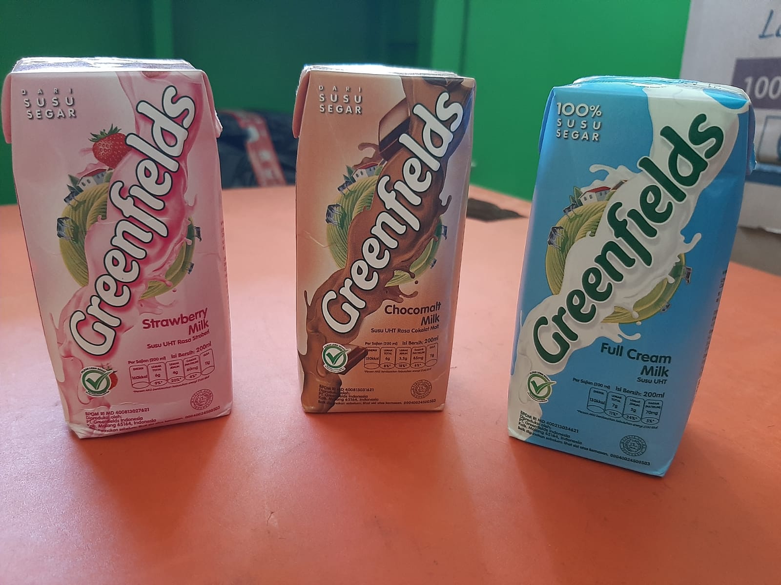 Susu Greenfields UHT Milk 200 ml [SATUAN] | Lazada Indonesia