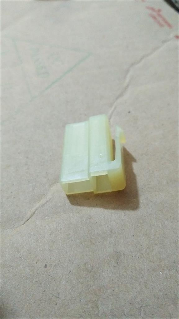 Socket Soket Kosong Kaki 2 Pin Female Cewe Motor Mobil Original ...