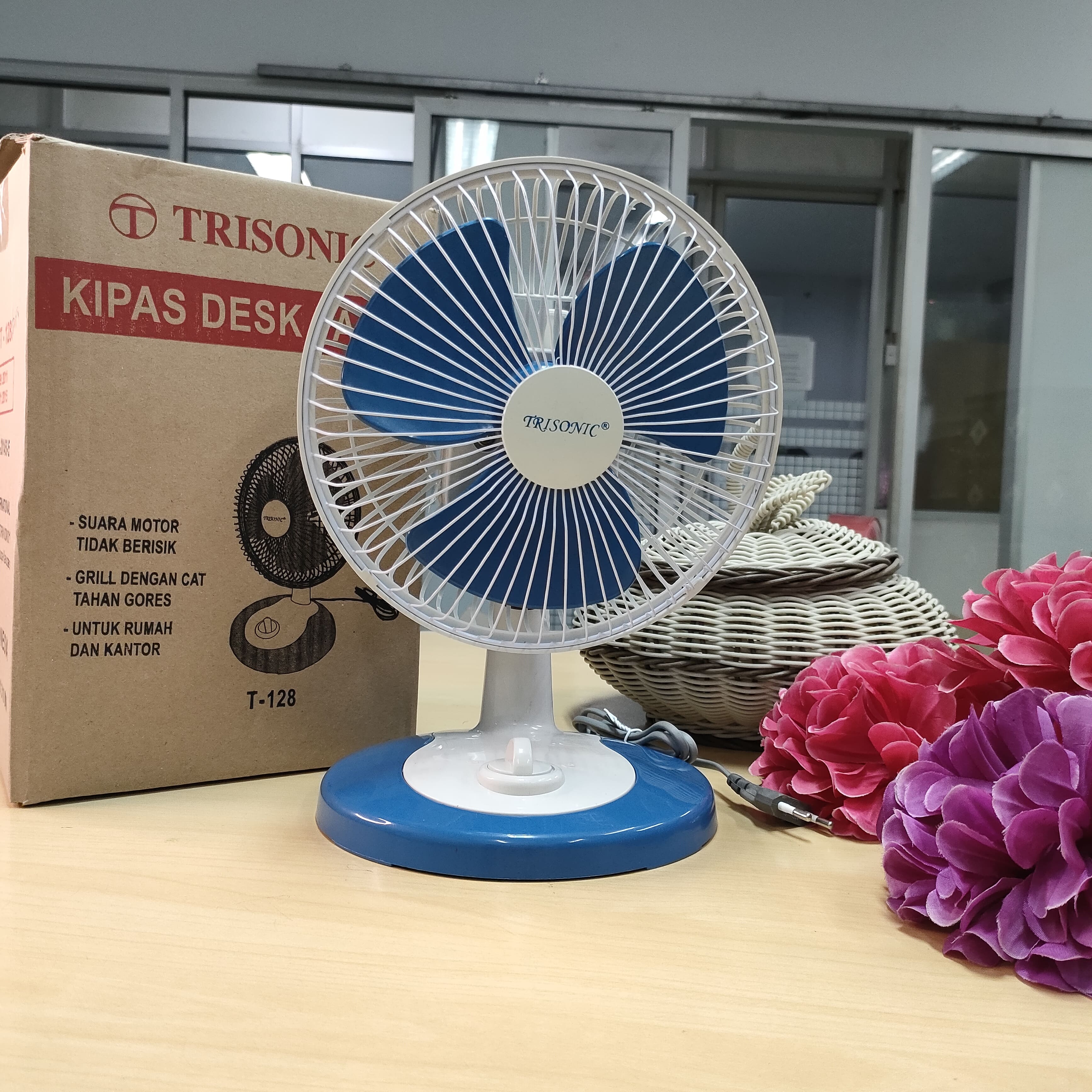 TRISONIC DESK FAN / KIPAS ANGIN MEJA 8Inch | Lazada Indonesia