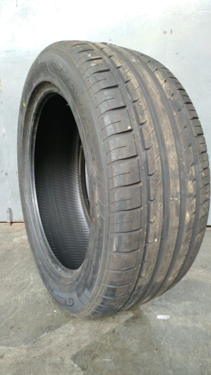 GT Radial Champiro GTX PRO 225/50 R17 Ban Mobil | Lazada Indonesia