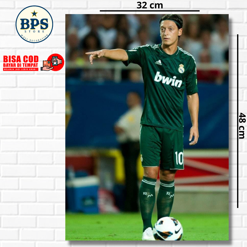 POSTER HIASAN DINDING TEMA MESUT OZIL - POSTER OZIL - POSTER SEPAKBOLA ...