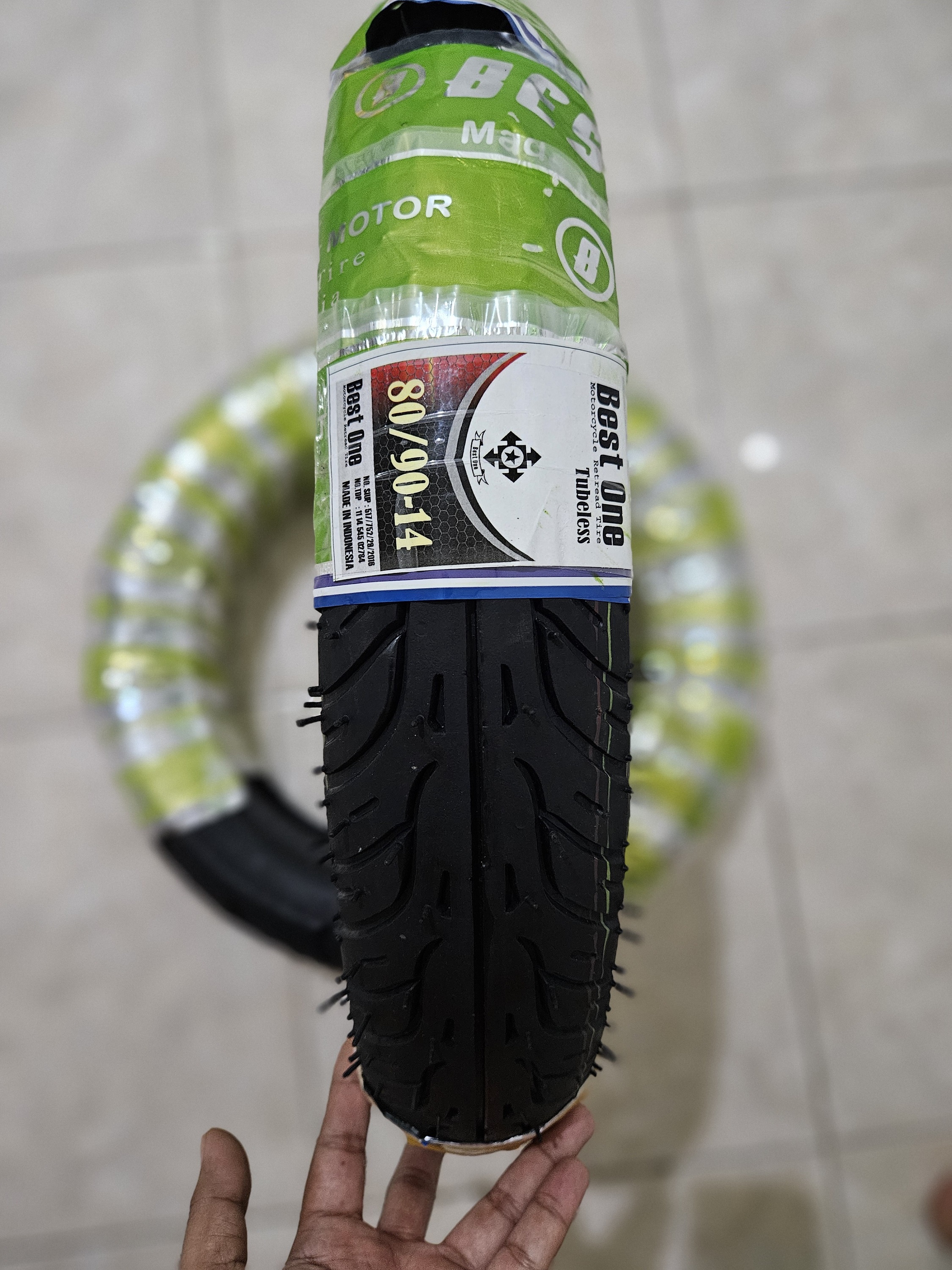 ban TUBLESS metic depan belakang ukuran 80/90 dan 90/90-14 merek ...