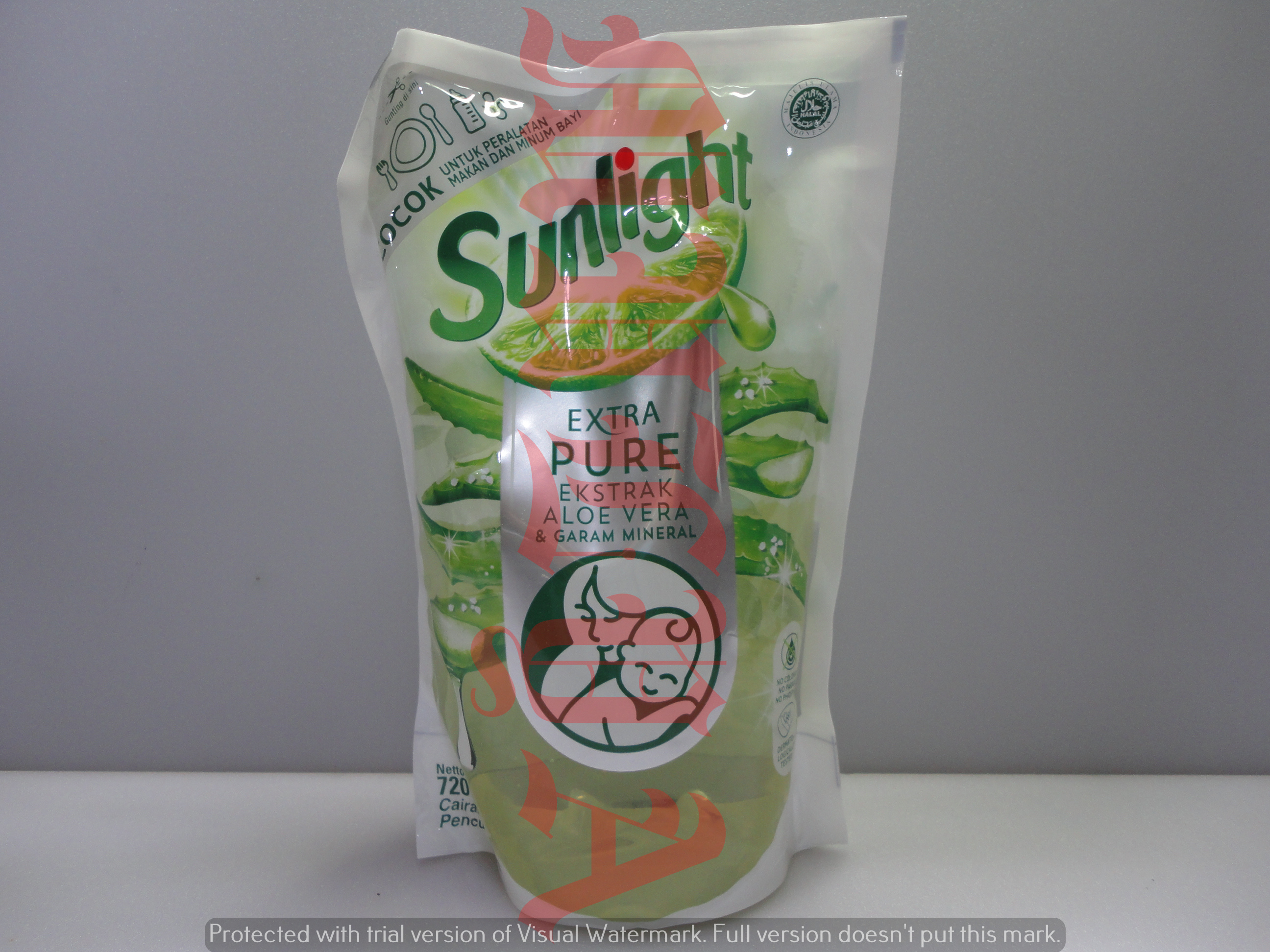 Sunlight extra pure ekstrak aloe vera & garam mineral refill 720ml ...