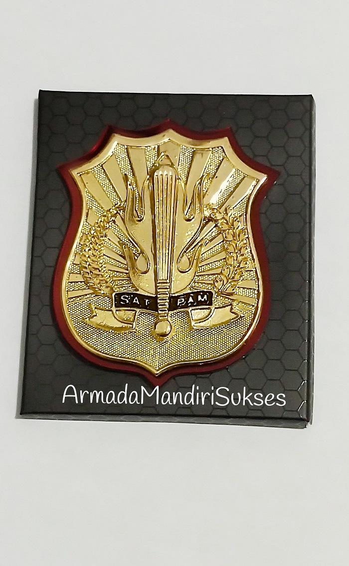 Kewenangan Akrilik SATPAM Big Golden (Emas) | Aksesoris Seragam SATPAM ...