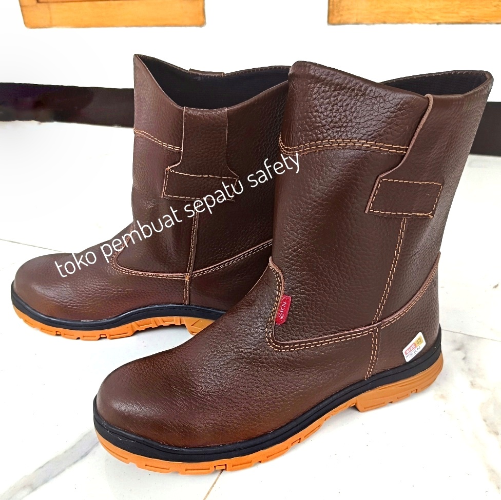 Sepatu Safety Boot Kult Sapi Asli KTerlaris Alas Besi Tahan Tusukan Sol ...