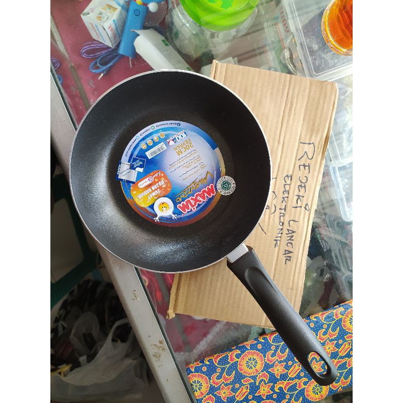 Fry pan Maxim Teflon | Lazada Indonesia