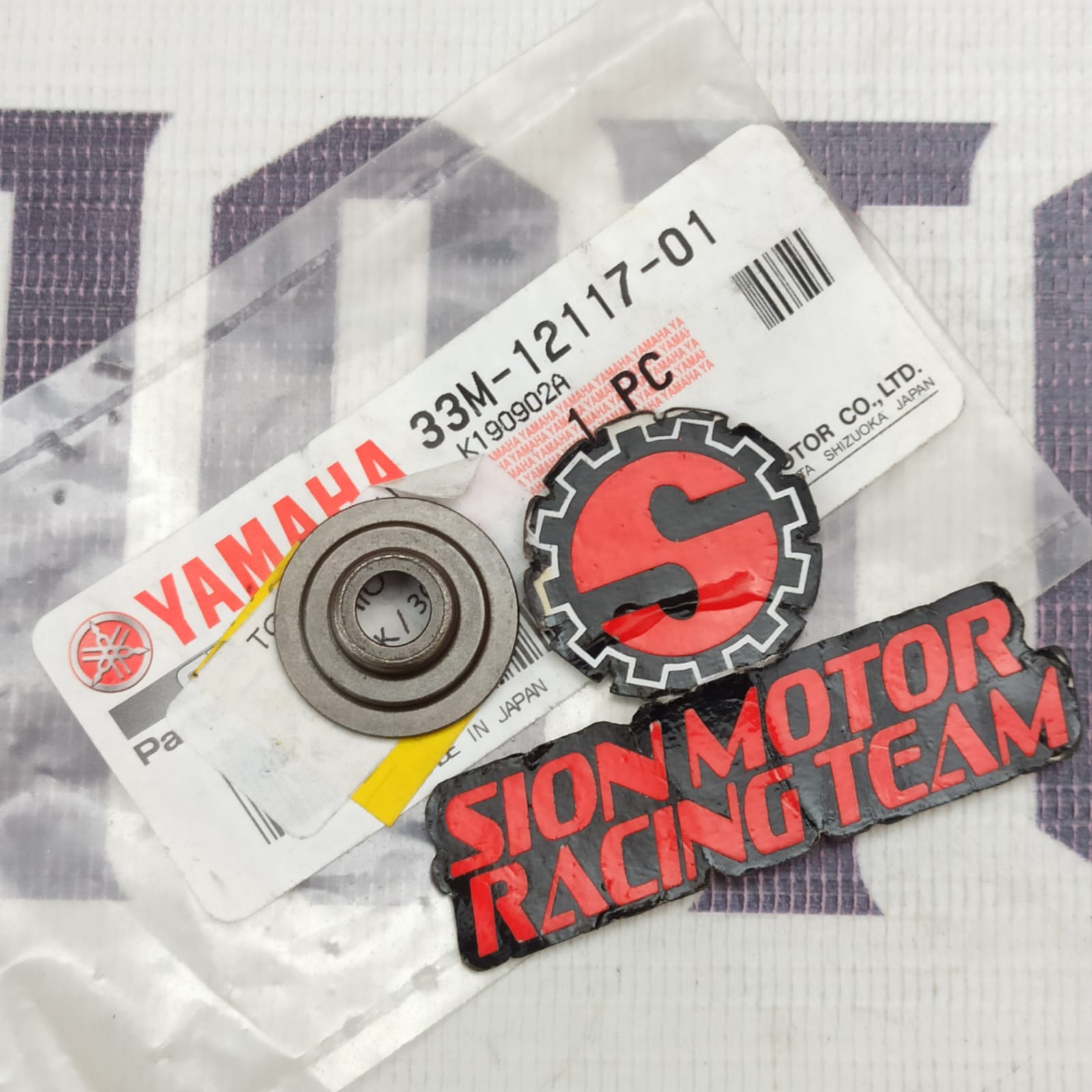 Topi Klep / Retainer Rumah Kuku Kelep Yamaha Mio / Nouvo Asli Genuine ... Topi Klep / Retainer Rumah Kuku Kelep Yamaha Mio / Nouvo Asli Genuine ...
