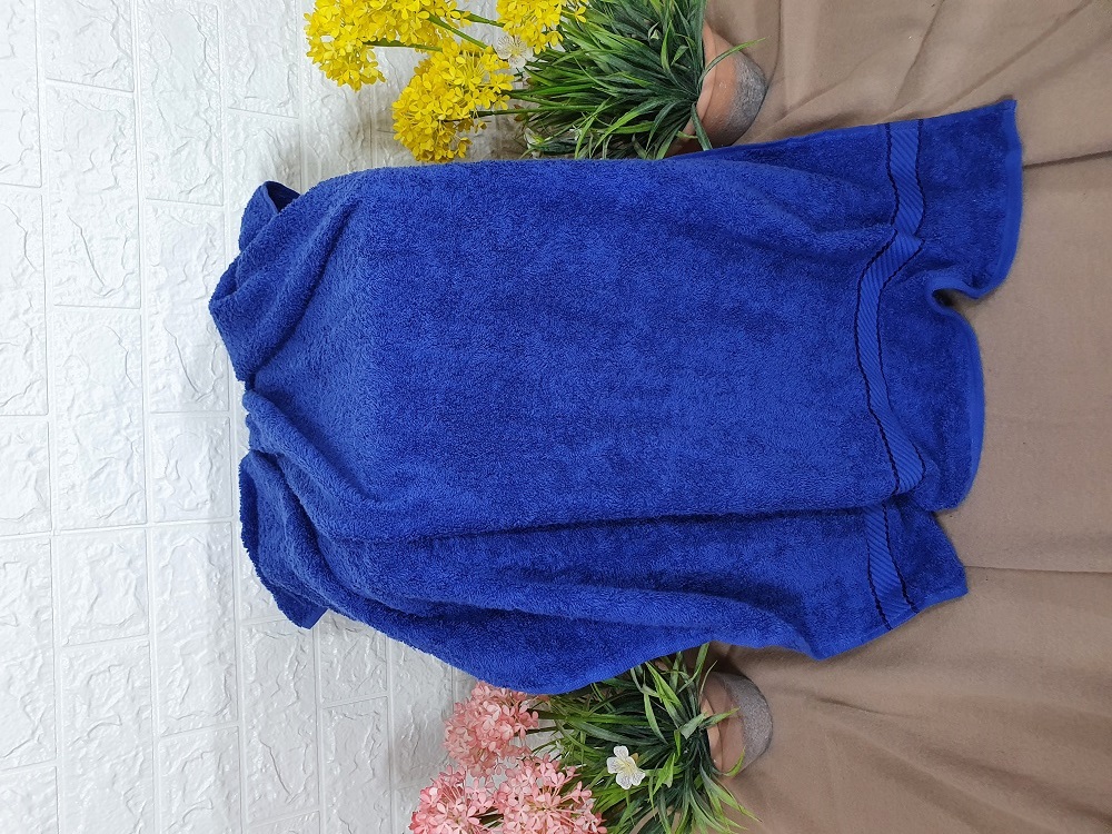 Chalmer Handuk Mandi Polos Ukuran 70x135 - Biru Tua | Lazada Indonesia
