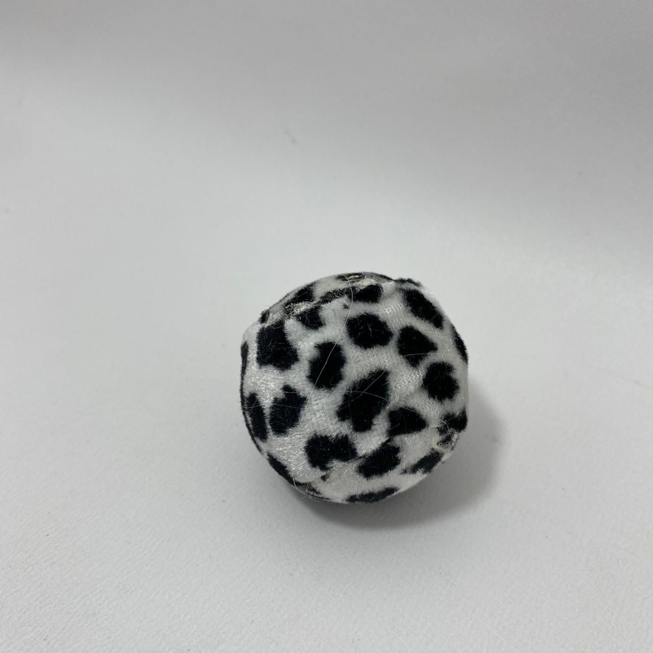 Bola Corak Sapi - Mainan Kucing Corak Sapi | Lazada Indonesia