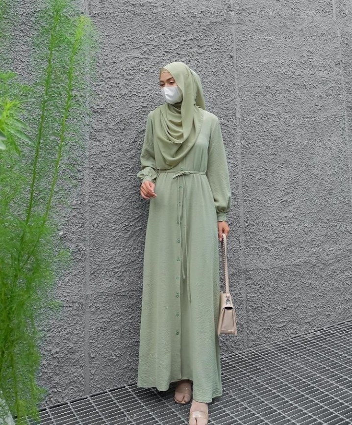 NEW SYAFINA DRESS/dress crinkle/gamis terbaru/gamis crinkle airflow/M-L ...