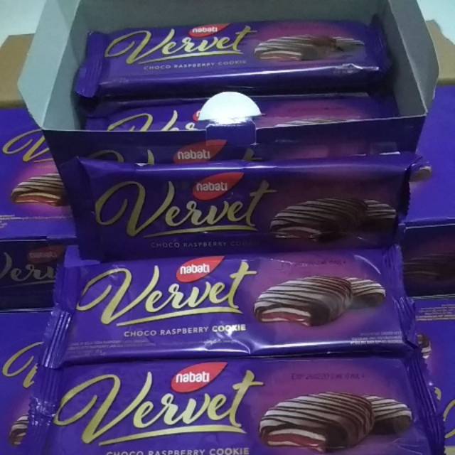 nabati vervet choco raspberry cookie 1 pak isi 10 pcs / nabati vervet ...