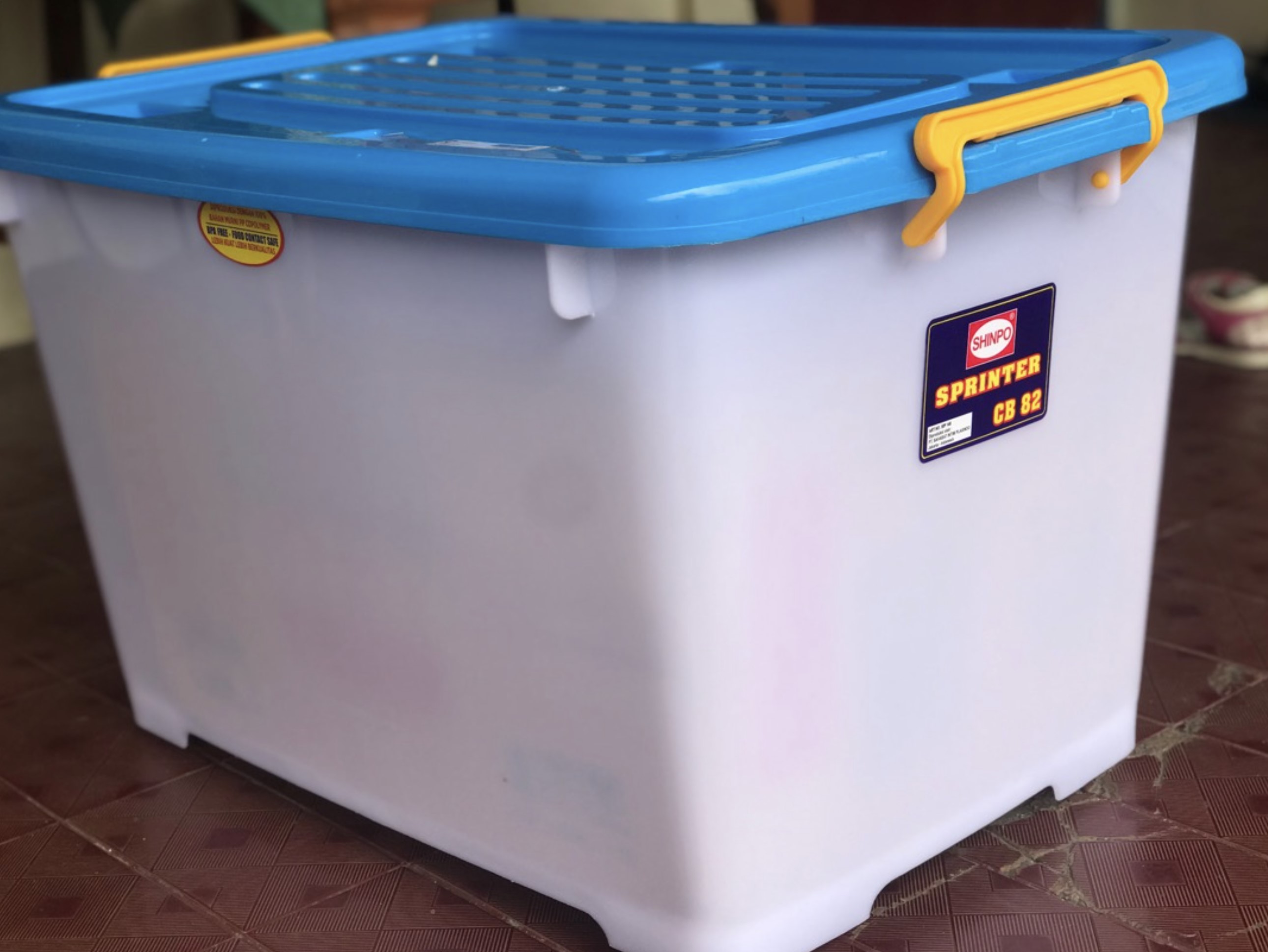 SHINPO SPRINTER CONTAINER BOX CB 82 LITER KOTAK PENYIMPANAN ADA RODA ...