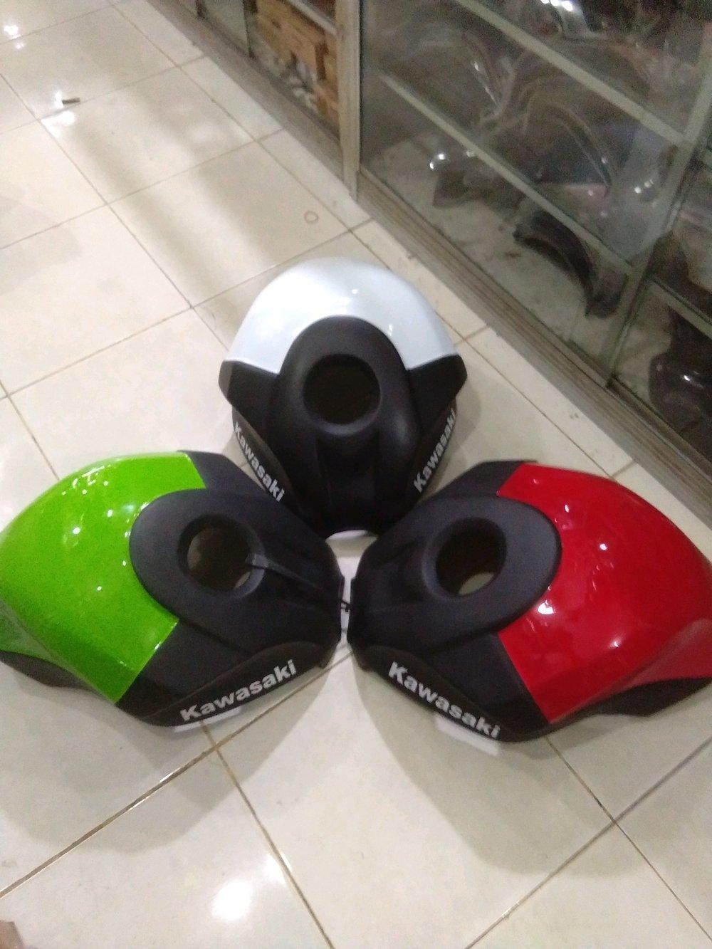 kondom tangki ninja 250 fi caver tangki ninja 250 fi model ducati PNP ...