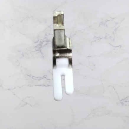 Sepatu Teflon Bolong Tengah/Belah sama rata/Belah panjang pendek T35 ...