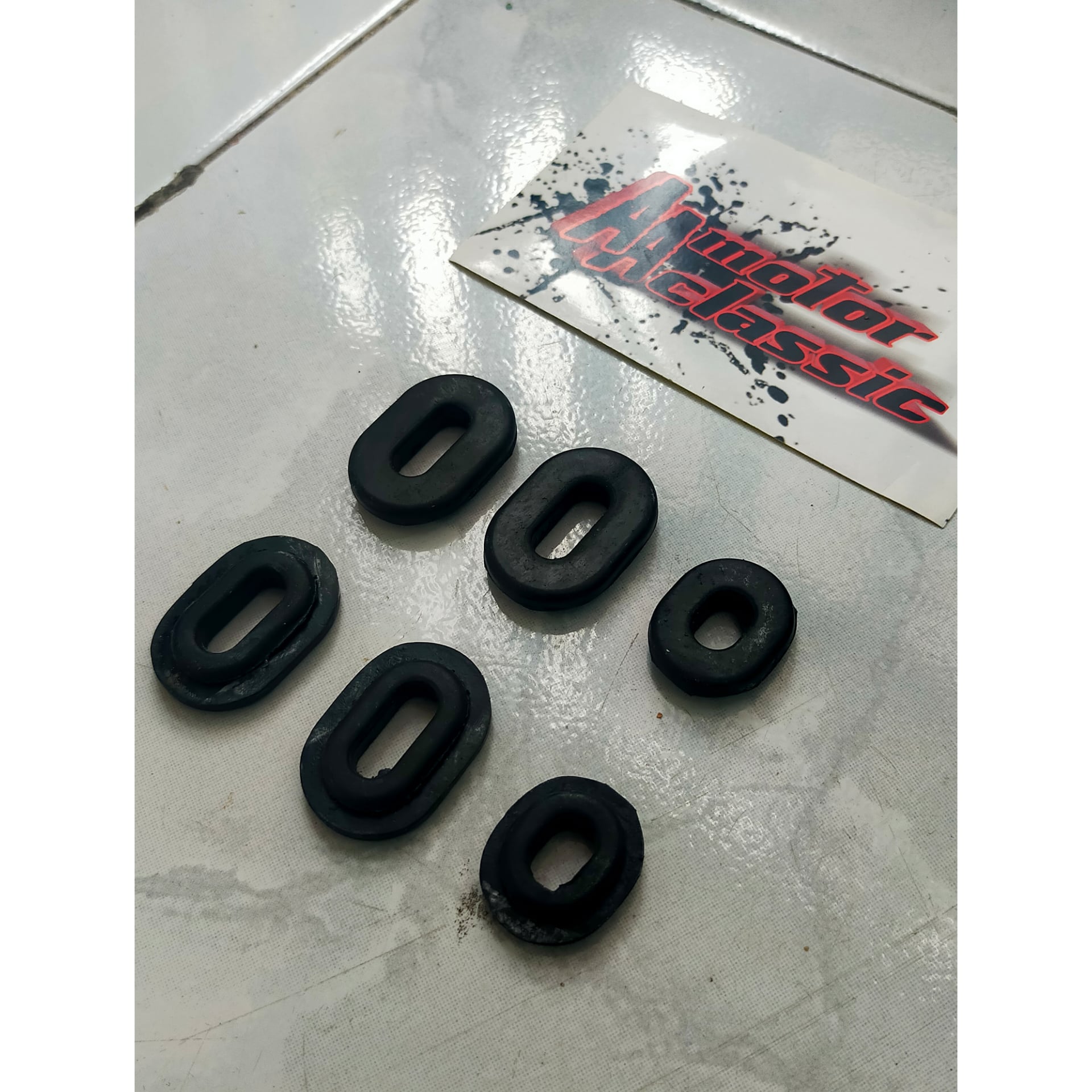 karet box aki karet box accu dudukan box accu CB GL100 GLMAX GLPRO WIN ... karet box aki karet box accu dudukan box accu CB GL100 GLMAX GLPRO WIN ...