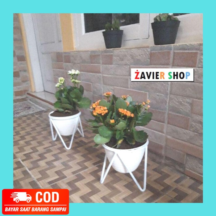 Tempat Pot Bunga Rak Besi Ukuran Kecil / Standing Planter Holder Rack ...