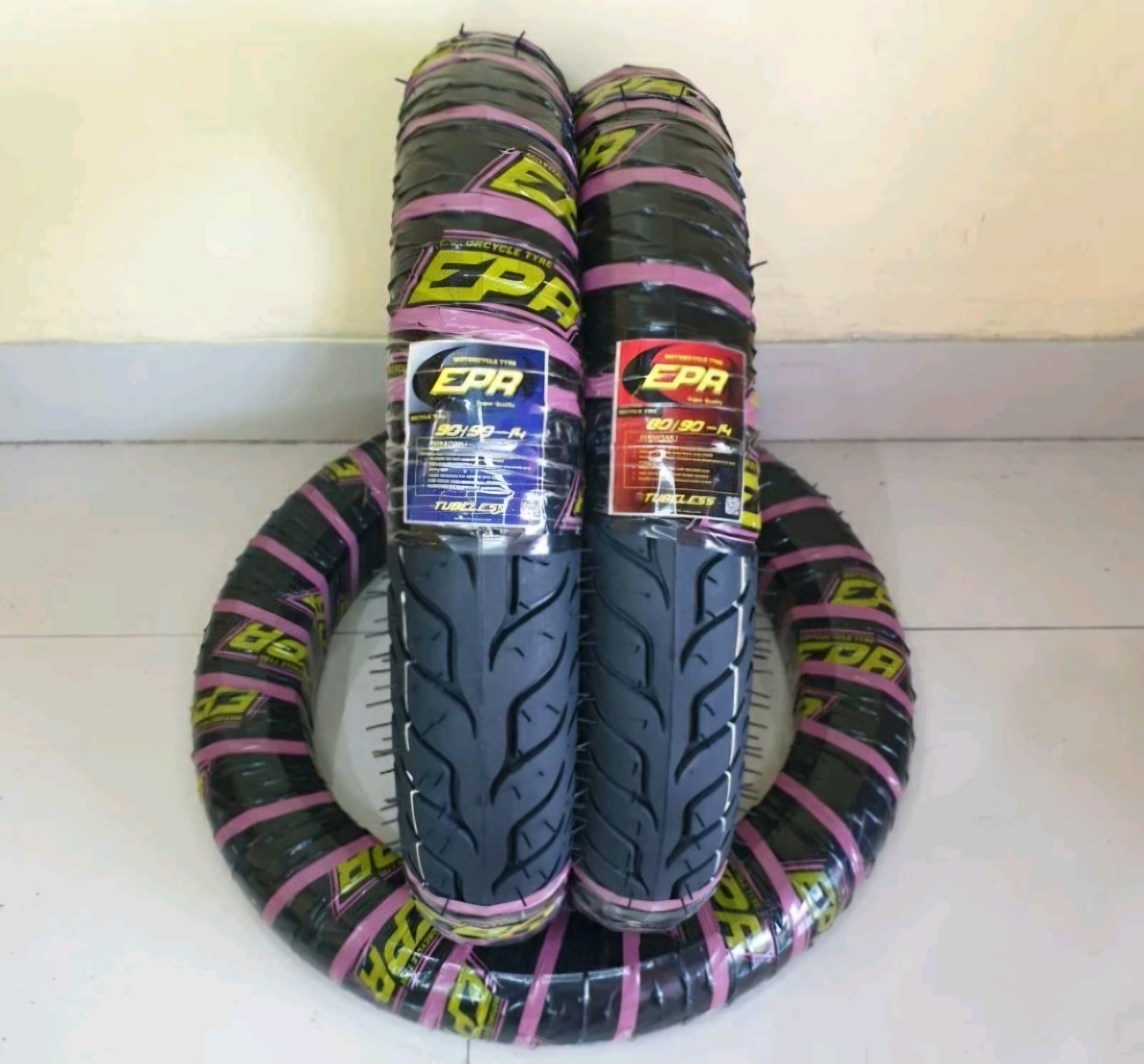 ban beat vario mio genio fino xeon sepasang depan belakang ban TUBELESS ...