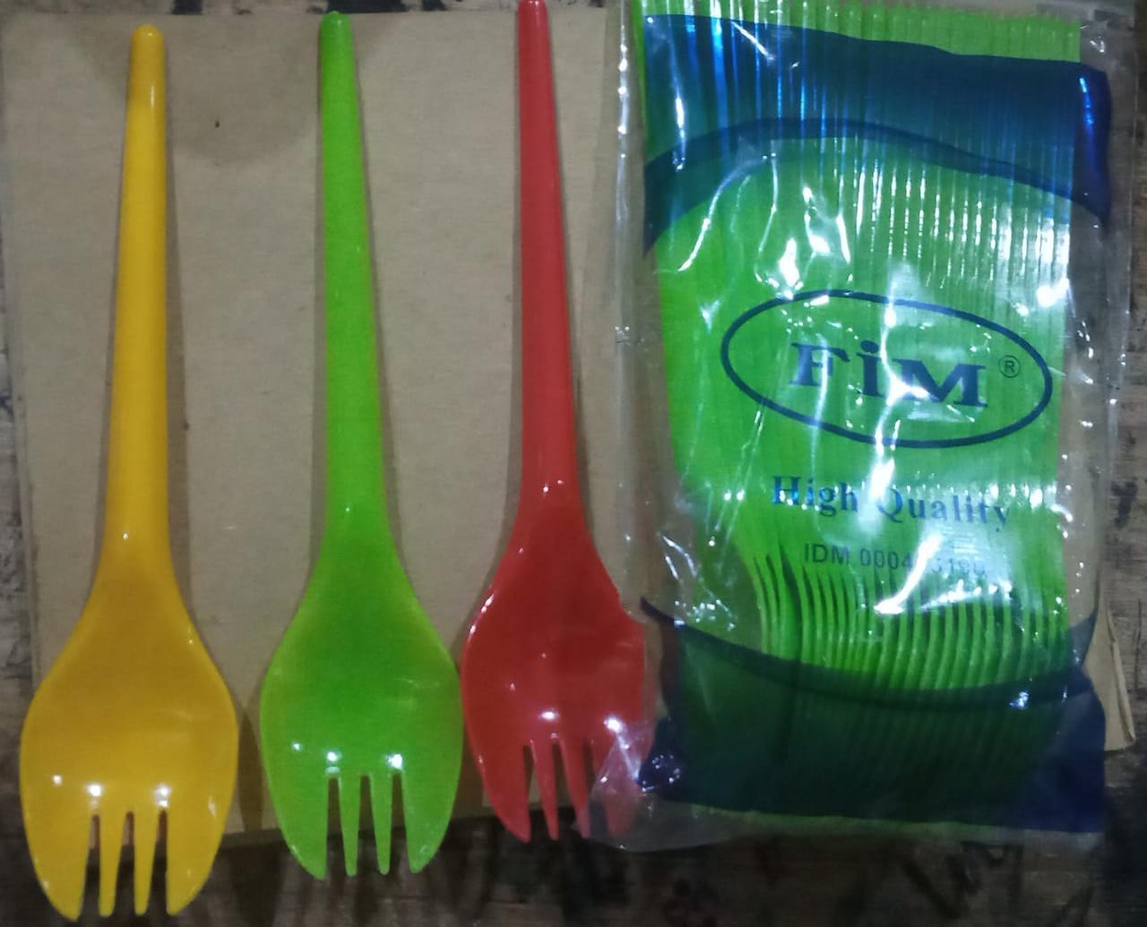 Sendok Garpu/Spork Plastik Bening HF FIM 25pcs - WARNA | Lazada Indonesia