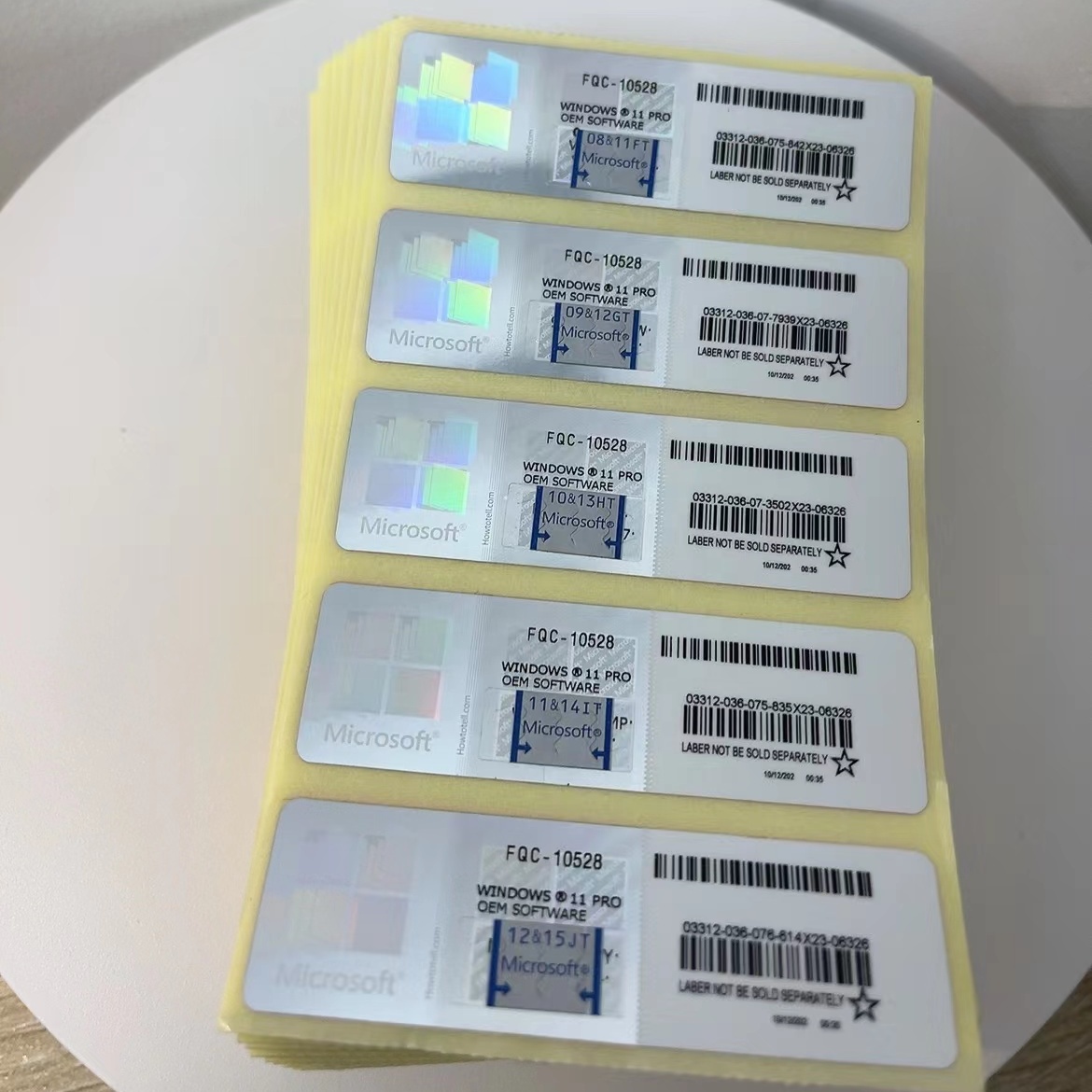 Windows 11 Sticker Roll OEM, Free Download Available At Rs, 03/18/2024